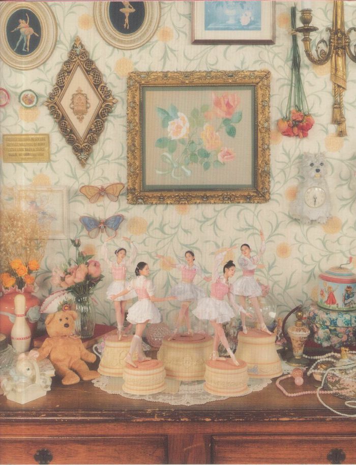 RED VELVET - The Reve Festival 2022: Feel My Rhythm CD at Juno Records.